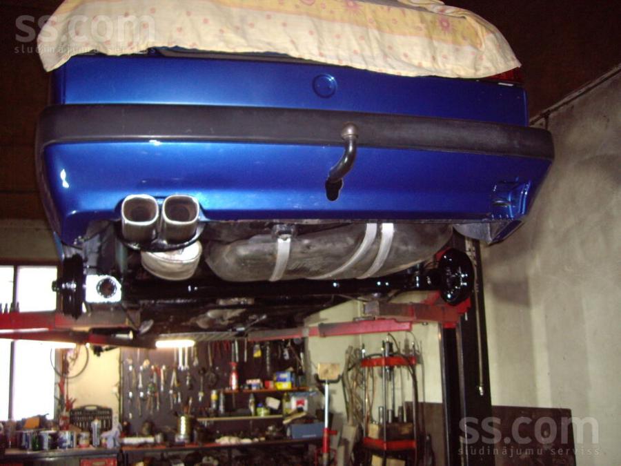 Blue Volkswagen Golf 1989 in Madona, with an engine capacity of 1.60 L and mileage of 437 thousand km for 5800 €, photo 22 on AUTOMOTO.COM.LV