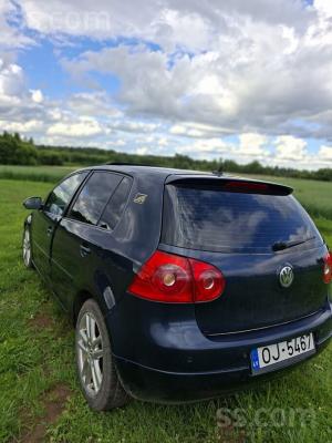 Zils Volkswagen Golf 2006 Rēzekne, ar dzinēja tilpumu 1.90 L un nobraukumu 354 tūkst. km par 1650 €, foto 5 vietnē AUTOMOTO.COM.LV