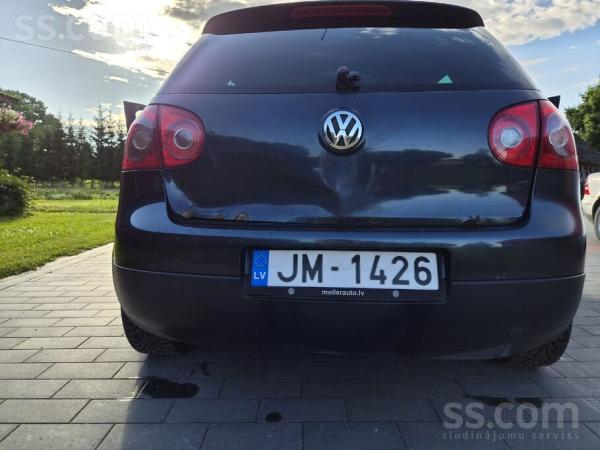 Zils Volkswagen Golf 2007 Kuldīga, ar dzinēja tilpumu 1.90 L un nobraukumu 435 tūkst. km par 870 €, foto 3 vietnē AUTOMOTO.COM.LV