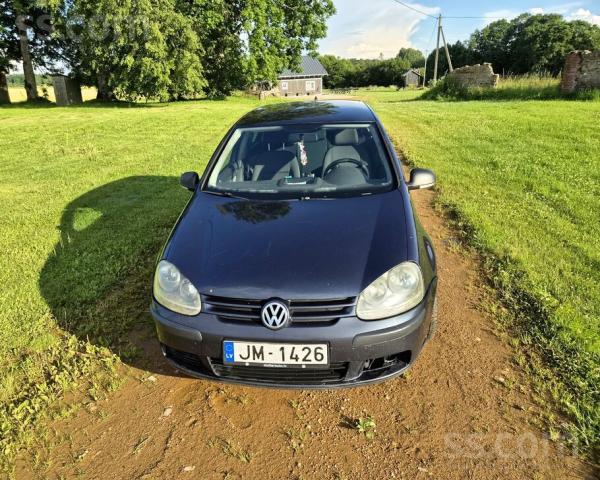 Zils Volkswagen Golf 2007 Kuldīga, ar dzinēja tilpumu 1.90 L un nobraukumu 435 tūkst. km par 870 €, foto 5 vietnē AUTOMOTO.COM.LV