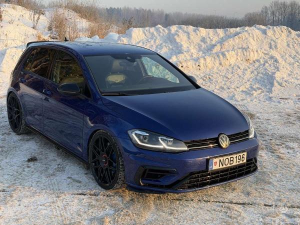 Blue Volkswagen Golf 2018 in Kaunas, with an engine capacity of 1.98 L and mileage of 82 thousand km for 22500 €, photo 3 on AUTOMOTO.COM.LV