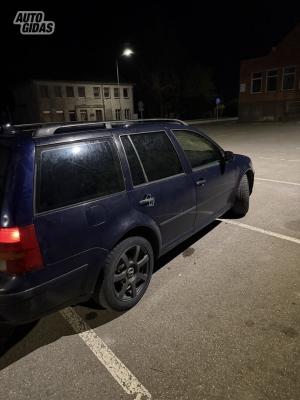 Blue Volkswagen Golf 1999 in Sakiai, with an engine capacity of 1.90 L and mileage of 369 thousand km for 800 €, photo 5 on AUTOMOTO.COM.LV