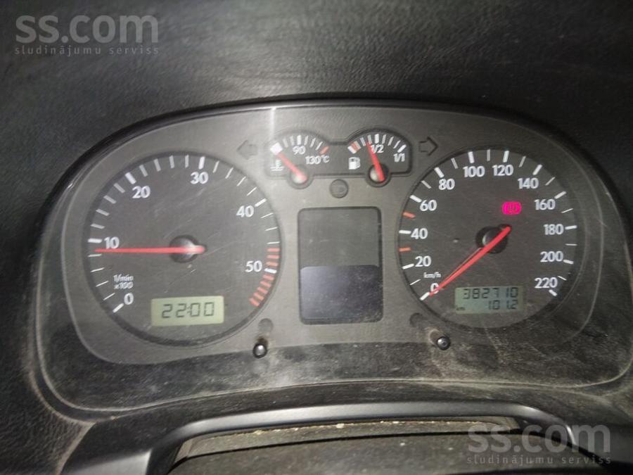 Blue Volkswagen Golf 1999 in Bauska, with an engine capacity of 1.90 L and mileage of 383 thousand km for 1000 €, photo 10 on AUTOMOTO.COM.LV