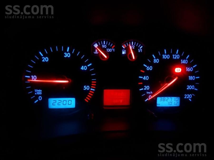 Blue Volkswagen Golf 1999 in Bauska, with an engine capacity of 1.90 L and mileage of 383 thousand km for 1000 €, photo 11 on AUTOMOTO.COM.LV