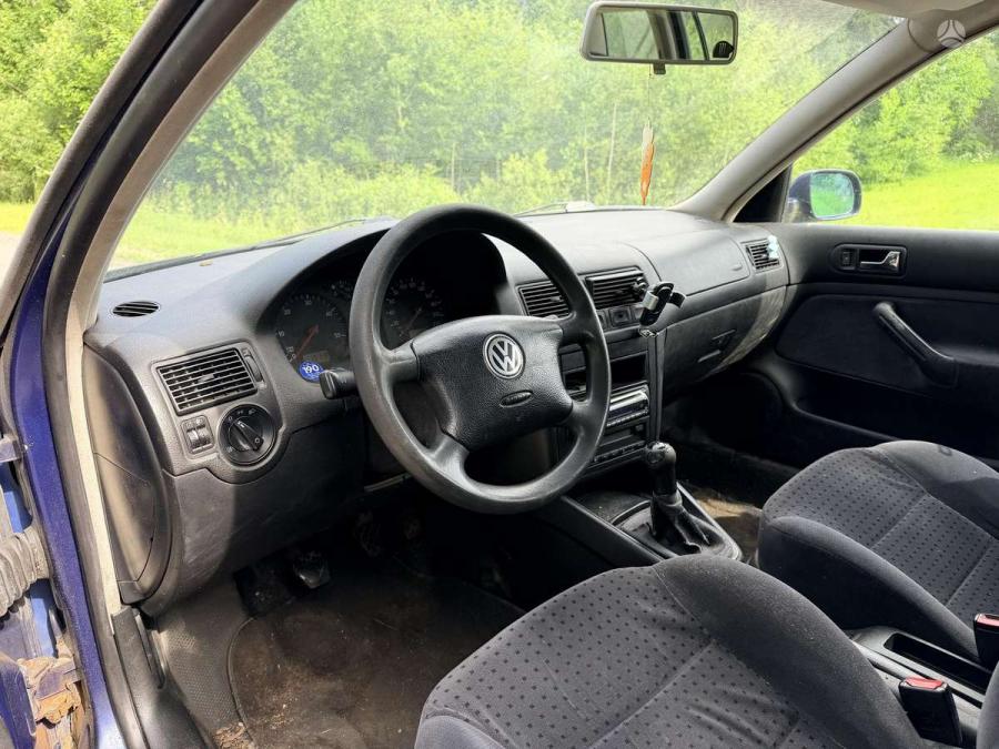 Zils Volkswagen Golf 1999 Utena, ar dzinēja tilpumu 1.90 L un nobraukumu 453 tūkst. km par 450 €, foto 12 vietnē AUTOMOTO.COM.LV