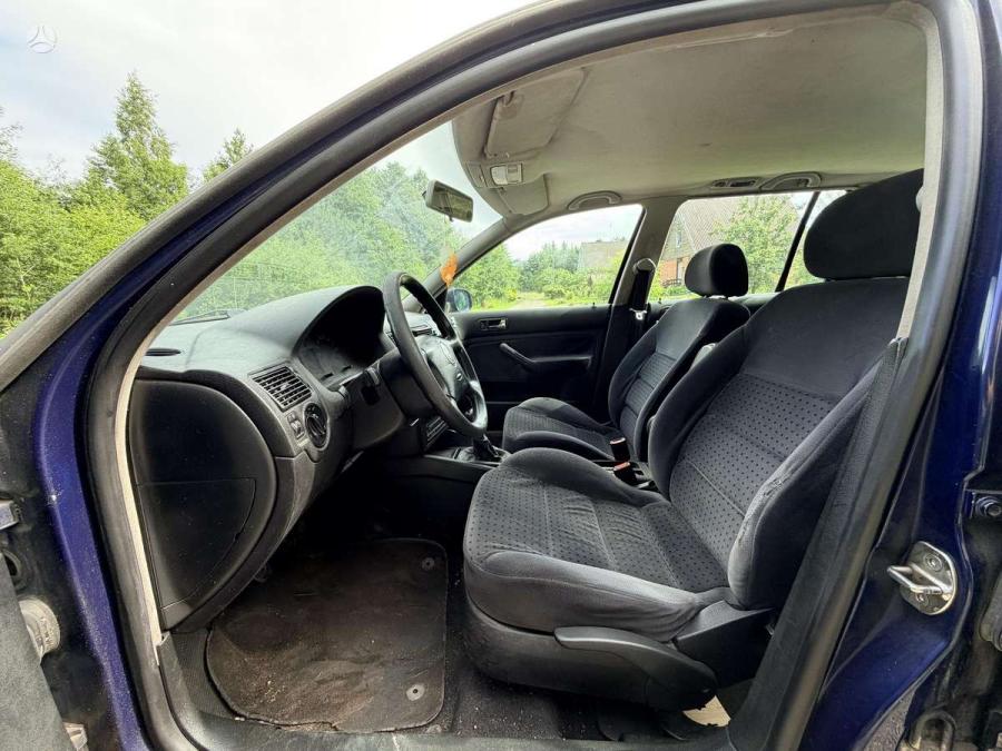 Zils Volkswagen Golf 1999 Utena, ar dzinēja tilpumu 1.90 L un nobraukumu 453 tūkst. km par 450 €, foto 13 vietnē AUTOMOTO.COM.LV