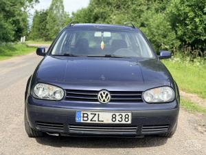 Blue Volkswagen Golf 1999 in Utena, with an engine capacity of 1.90 L and mileage of 453 thousand km for 450 €, photo 3 on AUTOMOTO.COM.LV