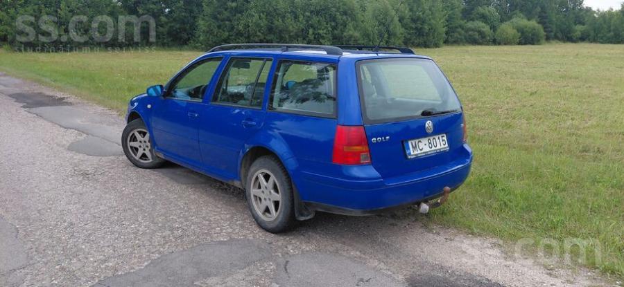 Blue Volkswagen Golf 1999 in Jelgava, with an engine capacity of 2.00 L and mileage of 235 thousand km for 1200 €, photo 5 on AUTOMOTO.COM.LV