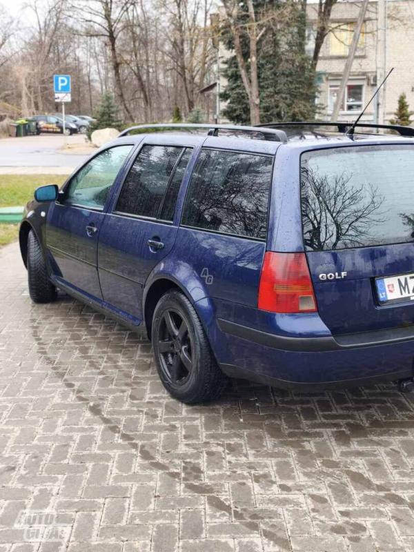 Blue Volkswagen Golf 2000 in Pabrade, with an engine capacity of 1.90 L and mileage of 330 thousand km for 1100 €, photo 3 on AUTOMOTO.COM.LV
