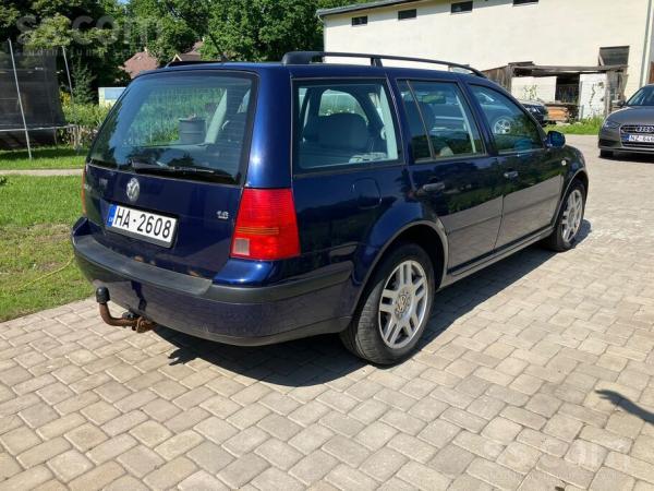 Blue Volkswagen Golf 2000 in Riga, with an engine capacity of 1.60 L and mileage of 166 thousand km for 1700 €, photo 4 on AUTOMOTO.COM.LV