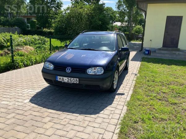 Blue Volkswagen Golf 2000 in Riga, with an engine capacity of 1.60 L and mileage of 166 thousand km for 1700 €, photo 6 on AUTOMOTO.COM.LV