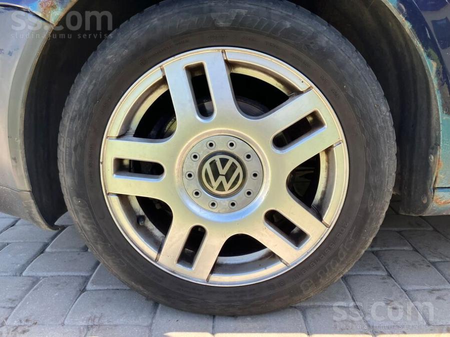 Zils Volkswagen Golf 2000 Rīga, ar dzinēja tilpumu 1.60 L un nobraukumu 166 tūkst. km par 1700 €, foto 21 vietnē AUTOMOTO.COM.LV