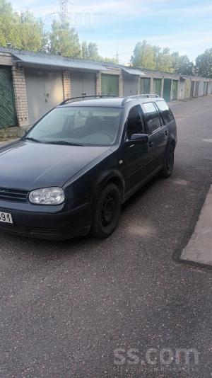 Blue Volkswagen Golf 2000 in Riga, with an engine capacity of 1.90 L and mileage of 320 thousand km for 1000 €, photo 3 on AUTOMOTO.COM.LV