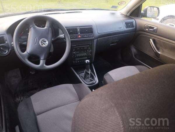 Zils Volkswagen Golf 2001 Madona, ar dzinēja tilpumu 1.90 L un nobraukumu 533 tūkst. km par 900 €, foto 6 vietnē AUTOMOTO.COM.LV