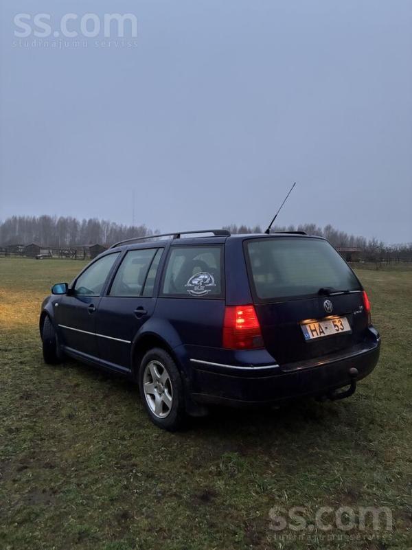 Blue Volkswagen Golf 2001 in Ogre, with an engine capacity of 2.00 L and mileage of 270 thousand km for 1450 €, photo 2 on AUTOMOTO.COM.LV