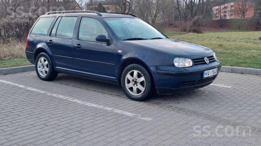 Blue Volkswagen Golf 2001 in Valmiera, with an engine capacity of 1.90 L and mileage of 451 thousand km for 1200 €, photo 1 on AUTOMOTO.COM.LV