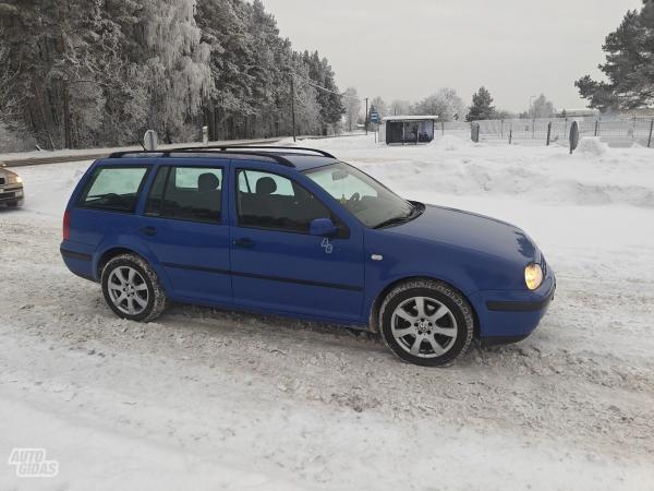 Blue Volkswagen Golf 2001 in Jonava, with an engine capacity of 1.90 L and mileage of 418 thousand km for 1450 €, photo 6 on AUTOMOTO.COM.LV
