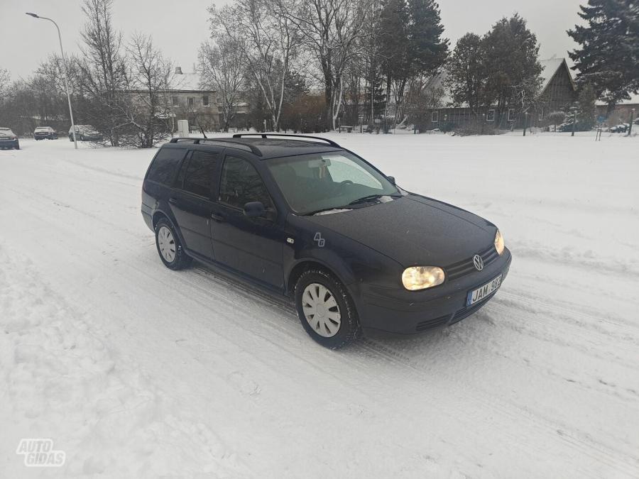 Blue Volkswagen Golf 2001 in Jonava, with an engine capacity of 1.90 L and mileage of 362 thousand km for 1700 €, photo 3 on AUTOMOTO.COM.LV