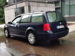 Blue Volkswagen Golf 2001 in Vilnius, with an engine capacity of 2.00 L and mileage of 229 thousand km for 700 €, photo 3 on AUTOMOTO.COM.LV