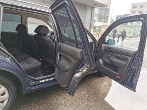 Blue Volkswagen Golf 2001 in Vilnius, with an engine capacity of 2.00 L and mileage of 229 thousand km for 700 €, photo 13 on AUTOMOTO.COM.LV