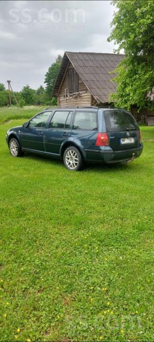 Zils Volkswagen Golf 2001 Gulbene, ar dzinēja tilpumu 1.90 L un nobraukumu 383 tūkst. km par 1350 €, foto 4 vietnē AUTOMOTO.COM.LV