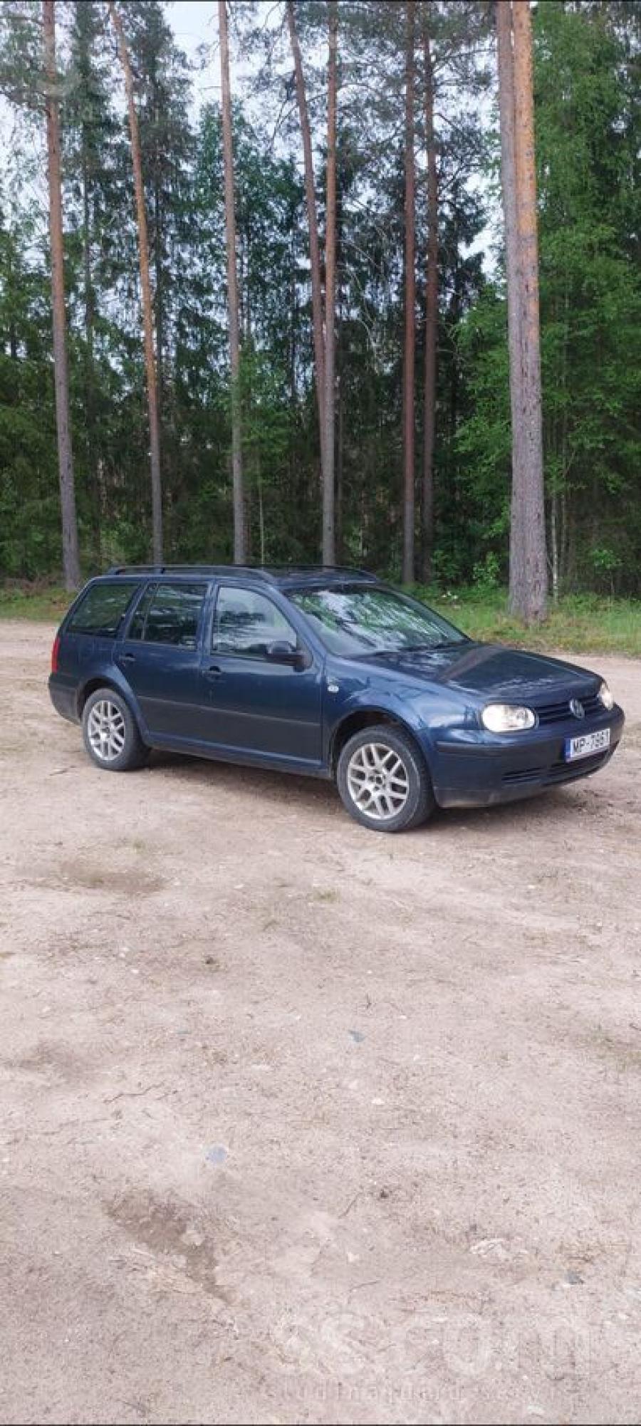 Zils Volkswagen Golf 2001 Gulbene, ar dzinēja tilpumu 1.90 L un nobraukumu 383 tūkst. km par 1350 €, foto 9 vietnē AUTOMOTO.COM.LV