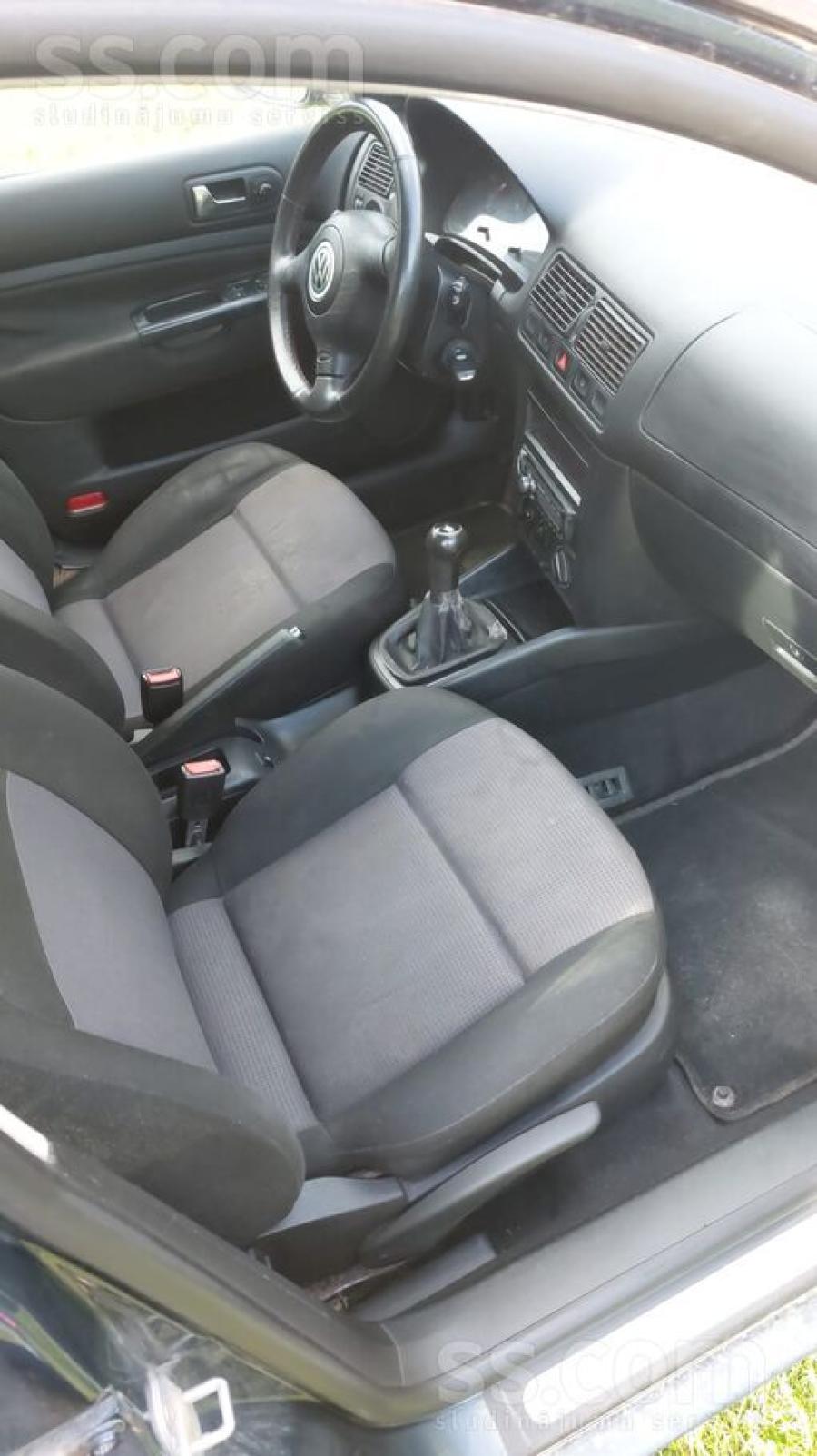Zils Volkswagen Golf 2001 Gulbene, ar dzinēja tilpumu 1.90 L un nobraukumu 383 tūkst. km par 1350 €, foto 11 vietnē AUTOMOTO.COM.LV