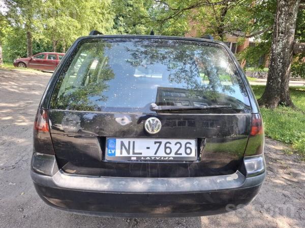 Blue Volkswagen Golf 2001 in Riga, with an engine capacity of 1.90 L and mileage of 315 thousand km for 1650 €, photo 5 on AUTOMOTO.COM.LV