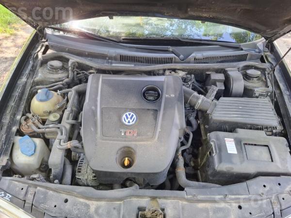 Blue Volkswagen Golf 2001 in Riga, with an engine capacity of 1.90 L and mileage of 315 thousand km for 1650 €, photo 7 on AUTOMOTO.COM.LV