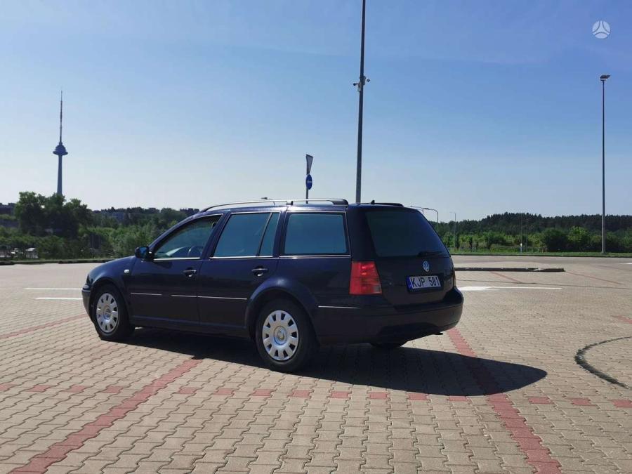 Blue Volkswagen Golf 2001 in Vilnius, with an engine capacity of 1.98 L and mileage of 229 thousand km for 650 €, photo 5 on AUTOMOTO.COM.LV