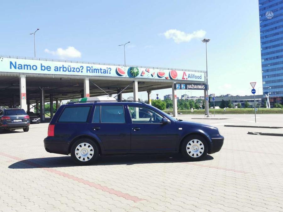 Blue Volkswagen Golf 2001 in Vilnius, with an engine capacity of 1.98 L and mileage of 229 thousand km for 650 €, photo 6 on AUTOMOTO.COM.LV