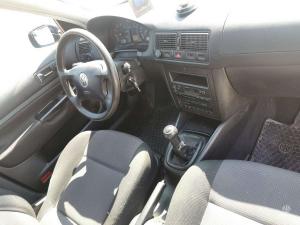 Blue Volkswagen Golf 2001 in Vilnius, with an engine capacity of 1.98 L and mileage of 229 thousand km for 650 €, photo 18 on AUTOMOTO.COM.LV