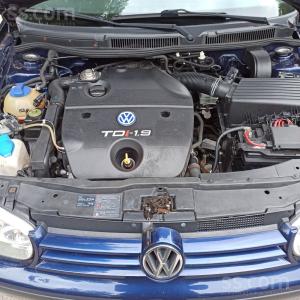 Zils Volkswagen Golf 2001 Krāslava, ar dzinēja tilpumu 1.90 L un nobraukumu 340 tūkst. km par 3100 €, foto 11 vietnē AUTOMOTO.COM.LV
