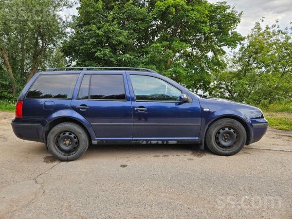 Zils Volkswagen Golf 2001 Rīga, ar dzinēja tilpumu 1.90 L un nobraukumu 366 tūkst. km par 750 €, foto 8 vietnē AUTOMOTO.COM.LV