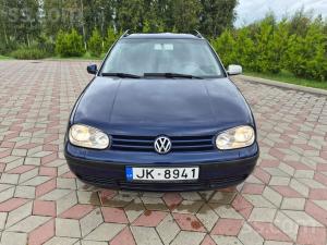Zils Volkswagen Golf 2001 Ludza, ar dzinēja tilpumu 1.90 L un nobraukumu 340 tūkst. km par 1200 €, foto 1 vietnē AUTOMOTO.COM.LV