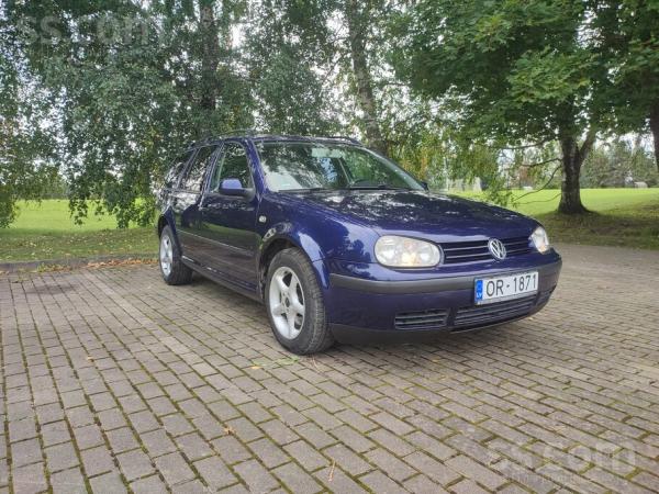 Blue Volkswagen Golf 2001 in Tukums, with an engine capacity of 1.90 L and mileage of 287 thousand km for 1550 €, photo 1 on AUTOMOTO.COM.LV