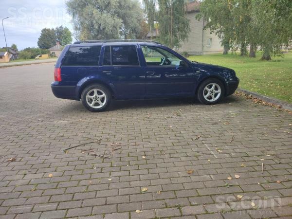 Blue Volkswagen Golf 2001 in Tukums, with an engine capacity of 1.90 L and mileage of 287 thousand km for 1550 €, photo 6 on AUTOMOTO.COM.LV