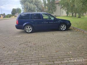 Blue Volkswagen Golf 2001 in Tukums, with an engine capacity of 1.90 L and mileage of 287 thousand km for 1550 €, photo 6 on AUTOMOTO.COM.LV