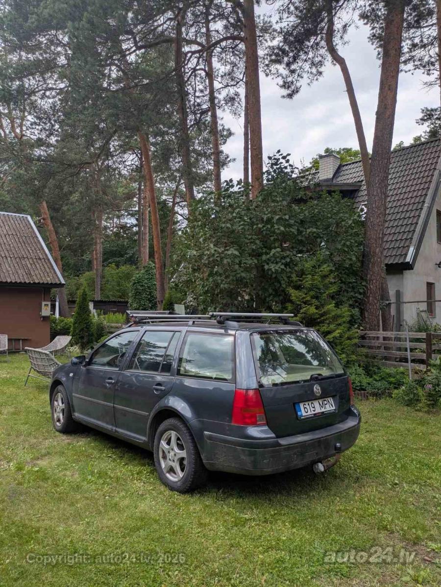 Blue Volkswagen Golf 2002 in Tallinn, with an engine capacity of 1.90 L and mileage of 221 thousand km for 2690 €, photo 5 on AUTOMOTO.COM.LV