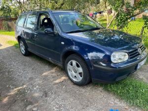 Blue Volkswagen Golf 2003 in Rezekne, with an engine capacity of 1.90 L and mileage of 391 thousand km for 1500 €, photo 3 on AUTOMOTO.COM.LV