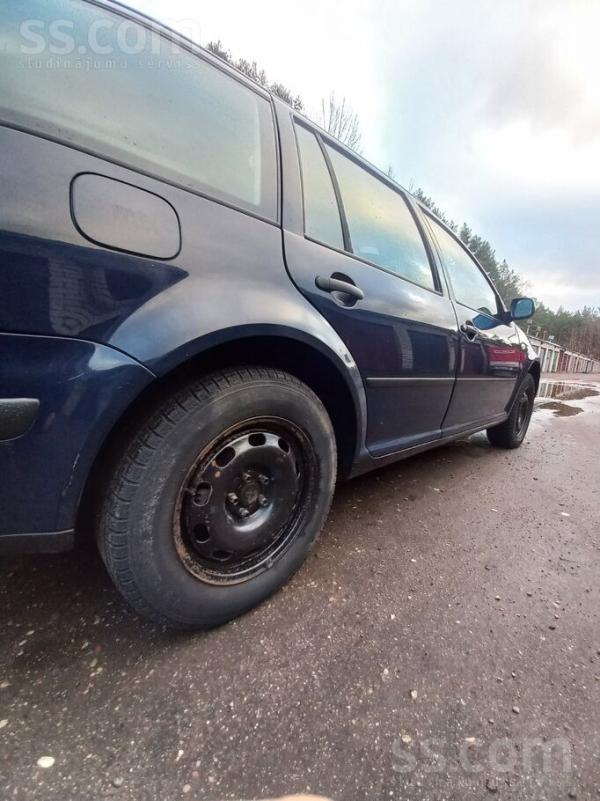 Blue Volkswagen Golf 2003 in Riga, with an engine capacity of 1.90 L and mileage of 290 thousand km for 1190 €, photo 7 on AUTOMOTO.COM.LV