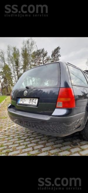 Zils Volkswagen Golf 2003 Jūrmala, ar dzinēja tilpumu 1.60 L un nobraukumu 132 tūkst. km par 1380 €, foto 9 vietnē AUTOMOTO.COM.LV