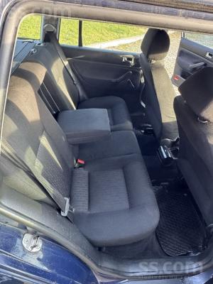 Zils Volkswagen Golf 2003 Jūrmala, ar dzinēja tilpumu 1.60 L un nobraukumu 132 tūkst. km par 1380 €, foto 11 vietnē AUTOMOTO.COM.LV