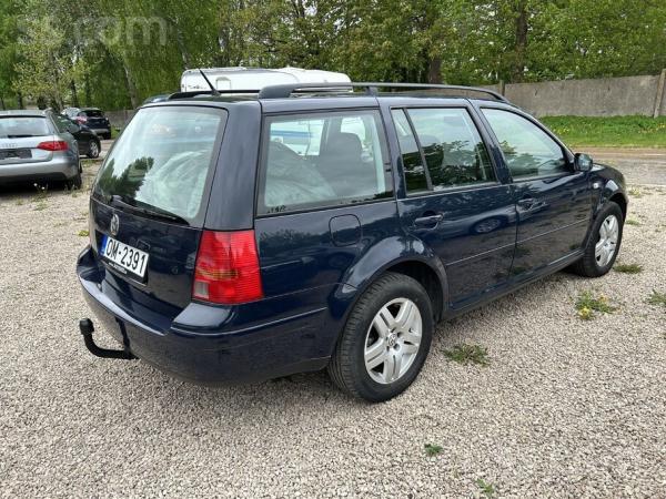 Zils Volkswagen Golf 2003 Limbaži, ar dzinēja tilpumu 1.90 L un nobraukumu 371 tūkst. km par 2750 €, foto 4 vietnē AUTOMOTO.COM.LV