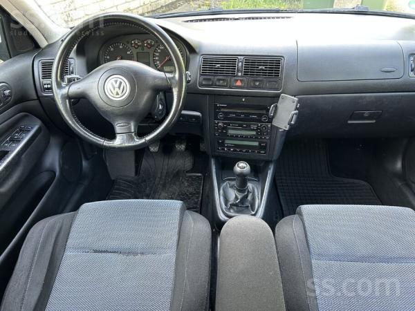 Zils Volkswagen Golf 2003 Limbaži, ar dzinēja tilpumu 1.90 L un nobraukumu 371 tūkst. km par 2750 €, foto 8 vietnē AUTOMOTO.COM.LV