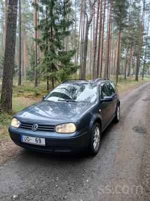 Blue Volkswagen Golf 2003 in Riga, with an engine capacity of 1.90 L and mileage of 368 thousand km for 1600 €, photo 4 on AUTOMOTO.COM.LV