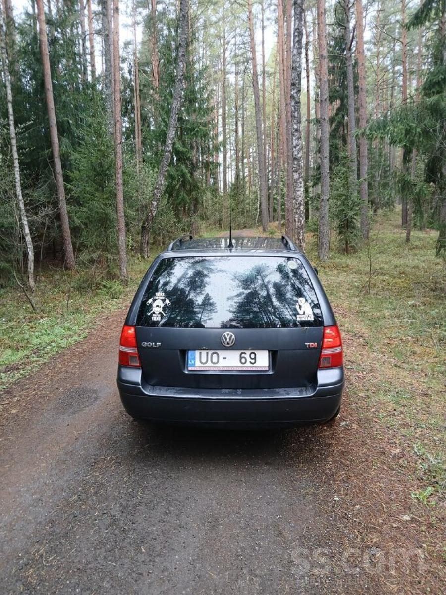 Blue Volkswagen Golf 2003 in Riga, with an engine capacity of 1.90 L and mileage of 368 thousand km for 1600 €, photo 6 on AUTOMOTO.COM.LV