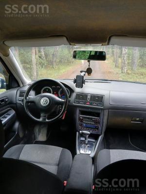 Blue Volkswagen Golf 2003 in Riga, with an engine capacity of 1.90 L and mileage of 368 thousand km for 1600 €, photo 10 on AUTOMOTO.COM.LV