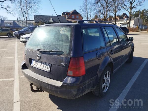 Blue Volkswagen Golf 2003 in Riga, with an engine capacity of 1.90 L and mileage of 366 thousand km for 1650 €, photo 3 on AUTOMOTO.COM.LV
