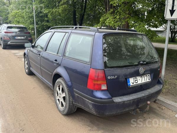 Blue Volkswagen Golf 2003 in Riga, with an engine capacity of 1.90 L and mileage of 367 thousand km for 1000 €, photo 4 on AUTOMOTO.COM.LV